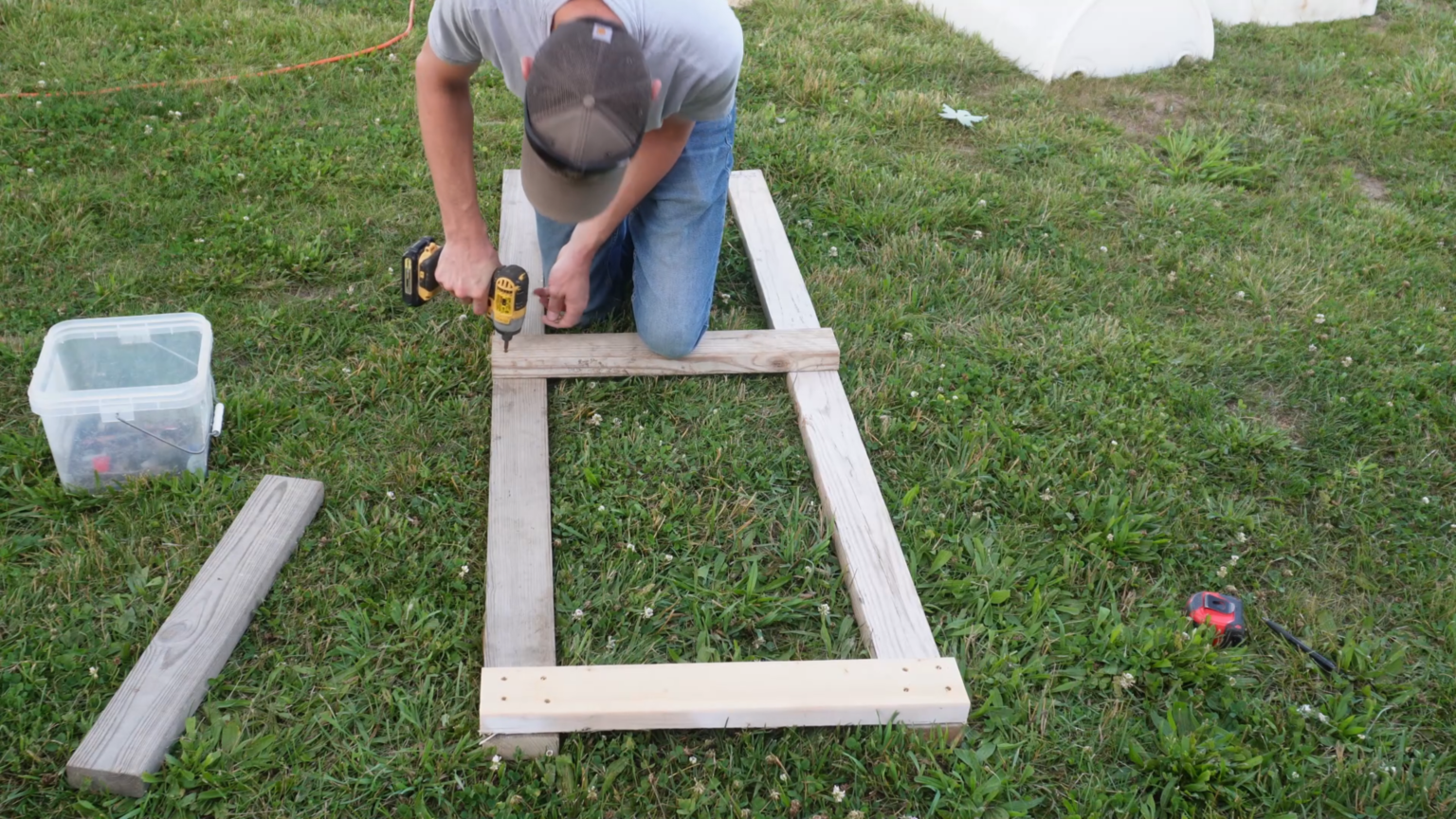 How to Build a Feed Bunk for $40 - Plane View Farm